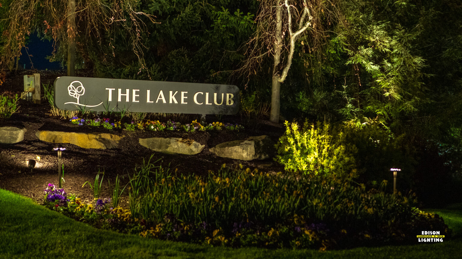 Commercial Outdoor Lighting - Edison Landscape & Deck Lighting